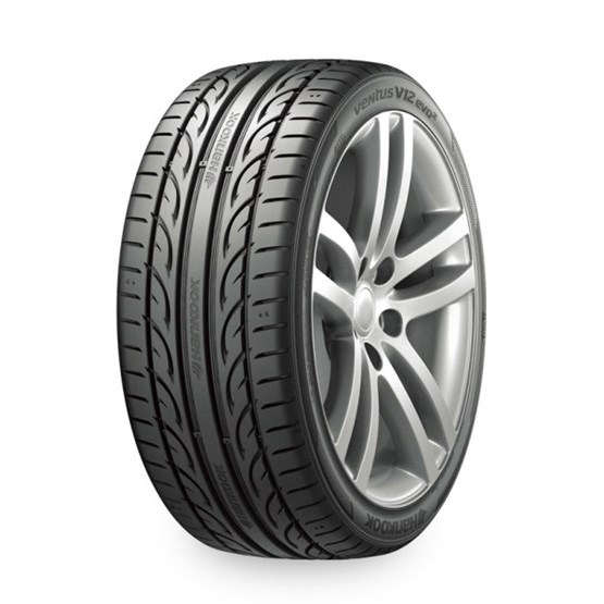 Köp Hankook Ventus V12 Evo 2 K120 direkt online