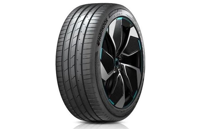 Köp Hankook Ion Evo IK01 direkt online